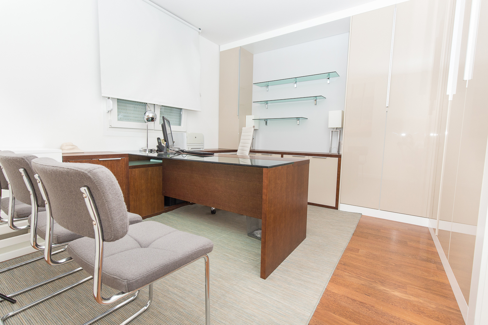 Opremanje Odvjetničkog Ureda - COMMODO