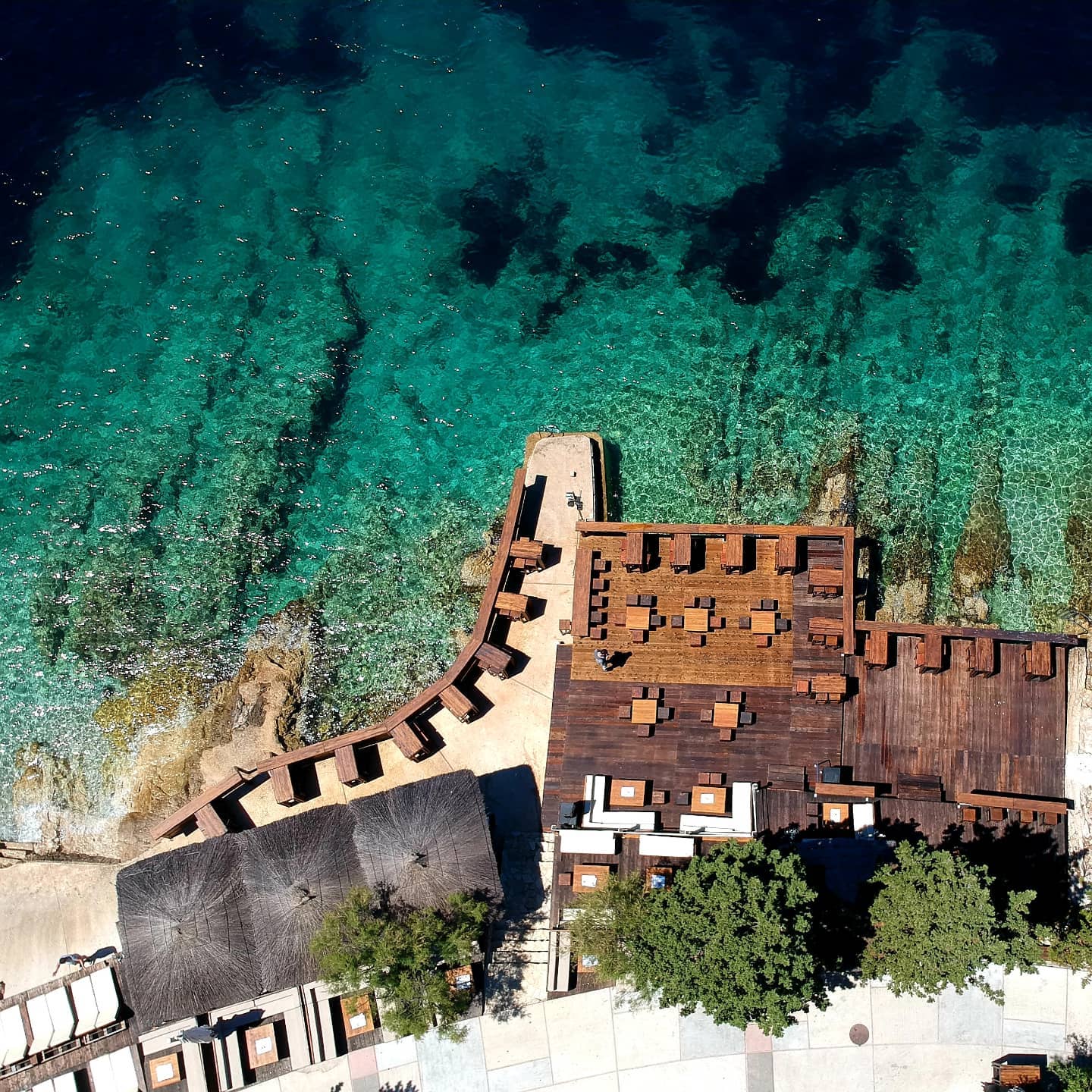 Hula Hula Bar Hvar - COMMODO